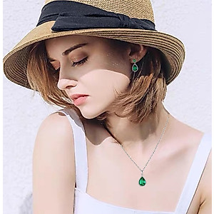 VONSSY Green Pendant Necklace | Waterdrop Oval Teardrop Pendant Necklace | Clover XMAS Tree Pendant Necklace