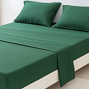 PY HOME & SPORTS Queen Bed Sheets Set 4 Piece 1800 Thread Count Green Bed Sheets Queen Set with 16" Deep Pocket Super Soft and Comforterble (Green, Queen)