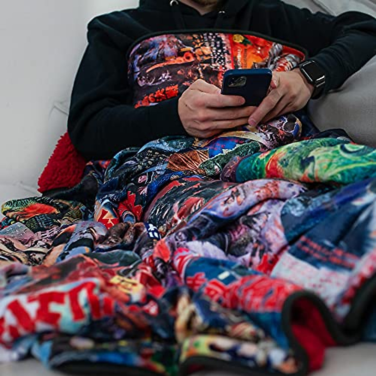 Surreal Entertainment Godzilla Movie Poster Oversized Plush Throw Blanket | Cozy Sherpa Cover For Sofa, Bed Super Soft Fleece Official Kaiju Monster Gojira Collectible 76 x 54 Inches, Red, One Size