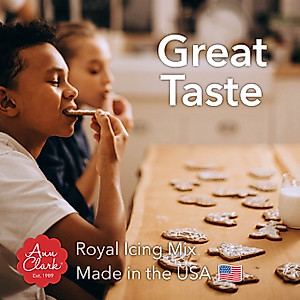 Ann Clark Green Royal Icing Mix, Cookie Icing 4.3-oz. Pouch Makes 2 Cups Green Icing