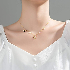 Honey Bee Daisy Flower Pendant Necklaces S925 Sterling Silver 18K Gold Plated for Women Dainty Dangling Diamond Crystal CZ Chokers Necklace Adjustable Chain Birthday