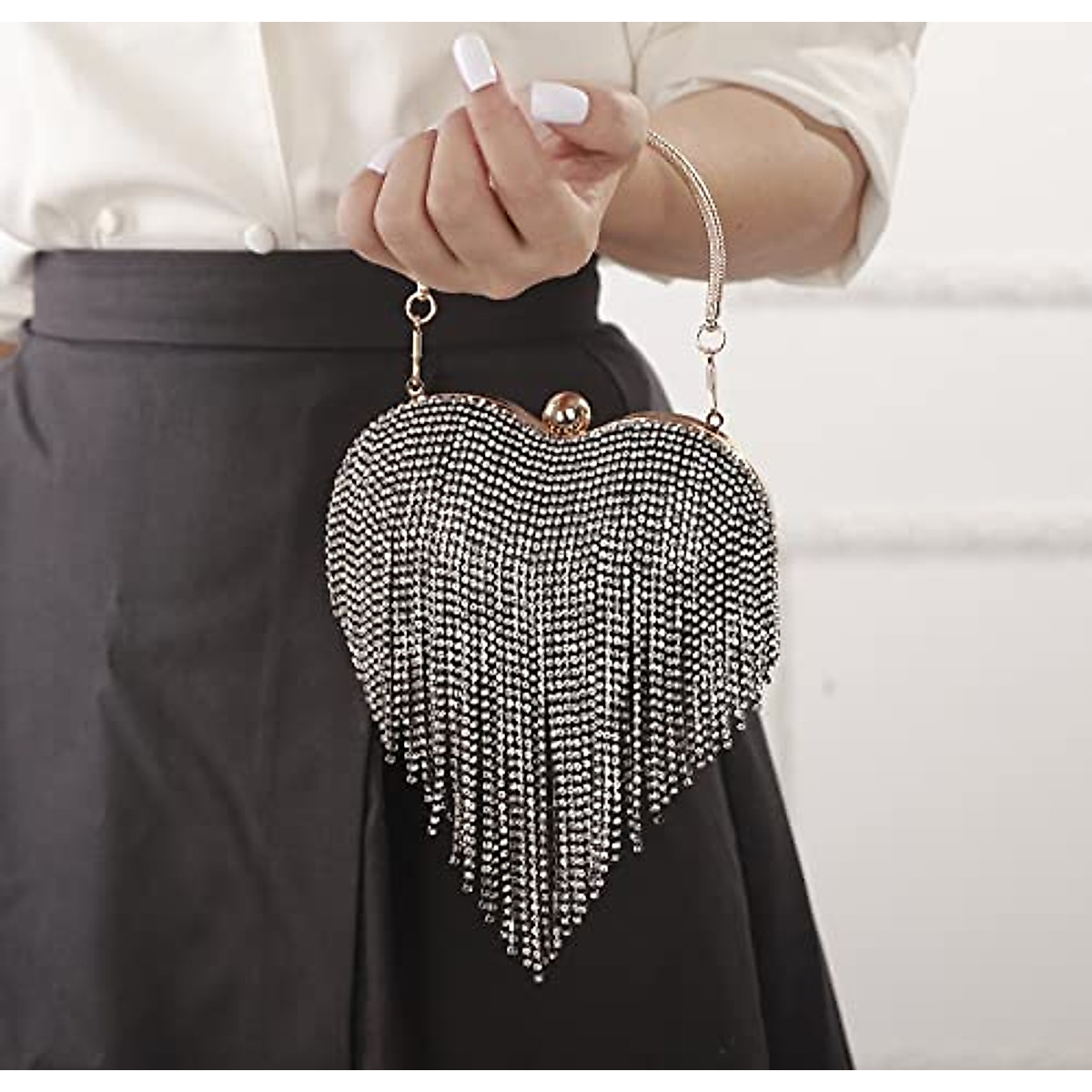 Sither Rhinestone Tassel Handbag Purses for Women Evening Handbag Purses Heart Shape Tassel Clutch Purses Sparkly Clutches Shoulder Chain Bags for Party Prom Christmas Gift (black)