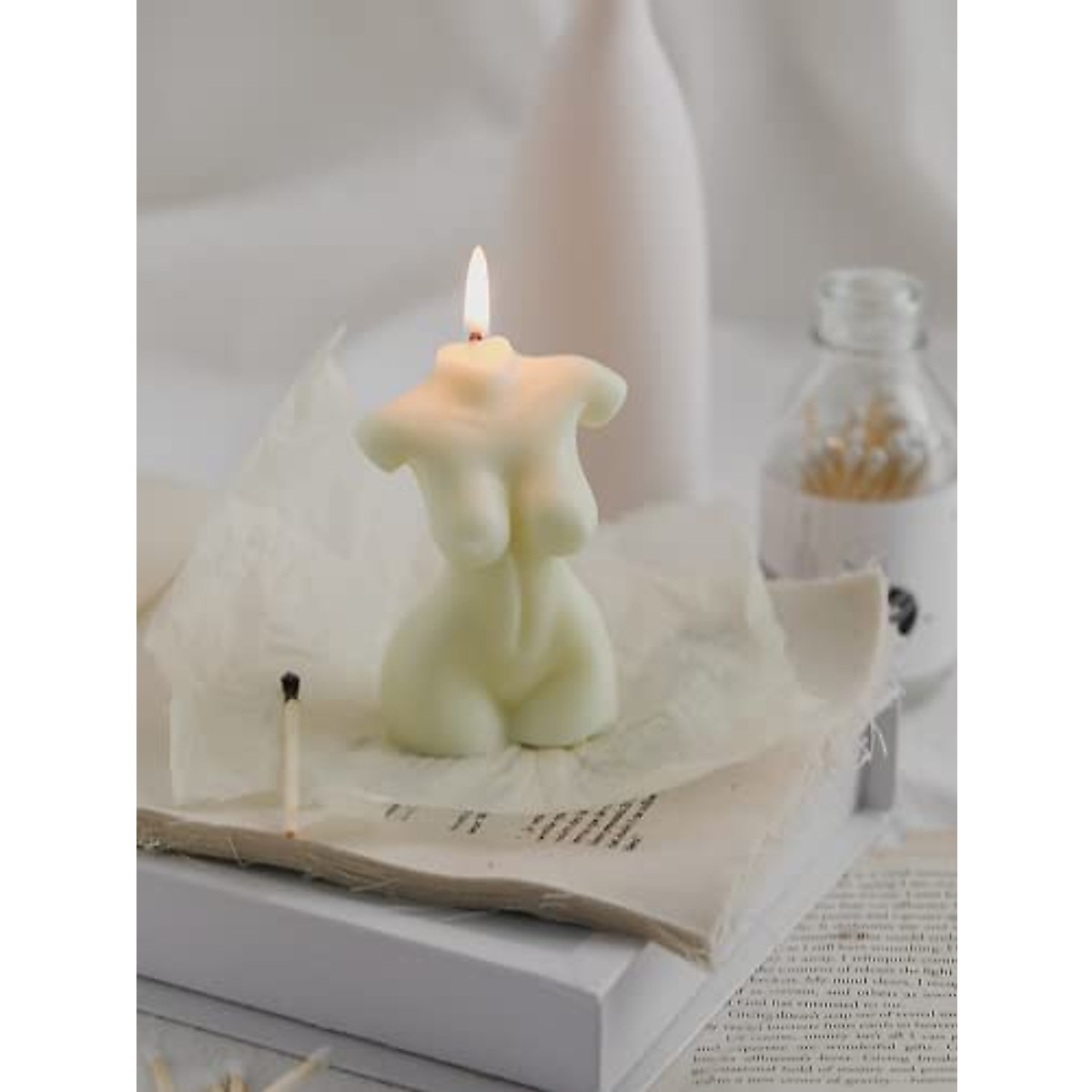 Bubble Candle Soy Wax Scented Candle Hand Poured Scented Candle and Female Body Shaped Candle Set2 Pieces Handmade Candle Decorative Candle for Bedroom Bathroom Wedding Use or Gifting