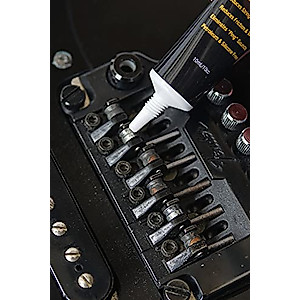 MusicNomad MN106 TUNE-IT Lubricant, 10 mL