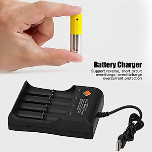 plplaaoo Battery Charger, DC4.2V 4 Slot Rechargeable Battery Bay with USB Cable, Universal Battery Charger, Quick Charge for Rechargeable Batteries Fit for 3.7V Li‑ion, Battery Charger Battery Cha