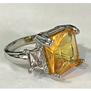 WDIYIEETN Luxury Women 925 Sterling Silver Huge Citrine Princess Cut Crystal Diamond Ring Wedding Jewelry Gift (10)