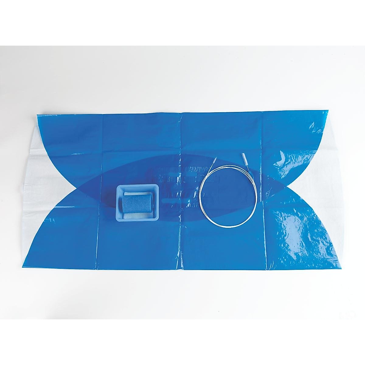 Medline Clean EndoPack Endoscopy Kits, Includes ScoProtect Isolation Tote, Prep Tray, Enzymatic Sponge, Cleaning Brush, Case of 20 Each