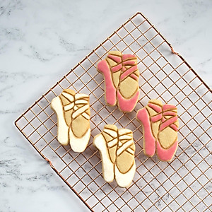 Ballet Shoe cookie cutter, 1 piece - Bakerlogy
