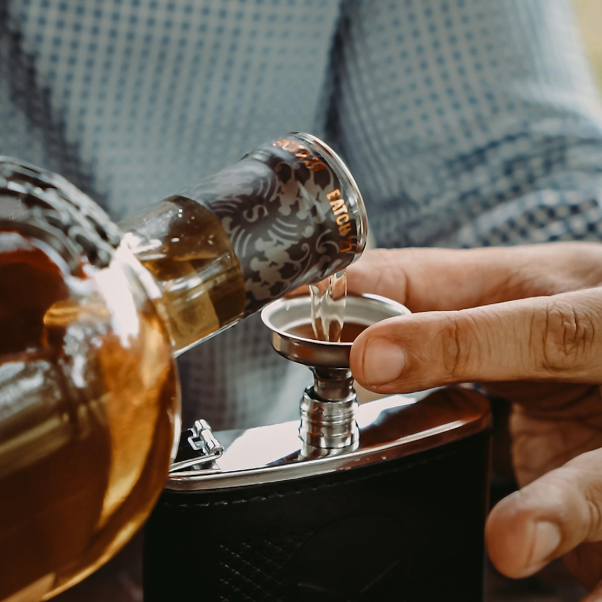 Rush1 8oz Leather Flask for Men – Custom American Flag Skull Design – Wrap Stainless Steel Set with Funnel and 2 Shot Glasses – Ideal for Whiskey or any Liquor.