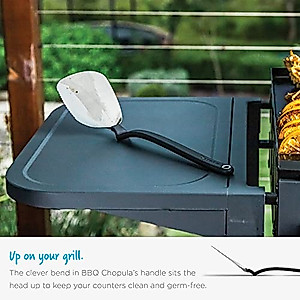 Dreamfarm BBQ Chopula | Flexible Stainless Steel Grill Spatula | BBQ Spatula With Serrated Cutting Edge | Grilling Gifts for Men | Flip, Scrape and Cut Grilling Spatula