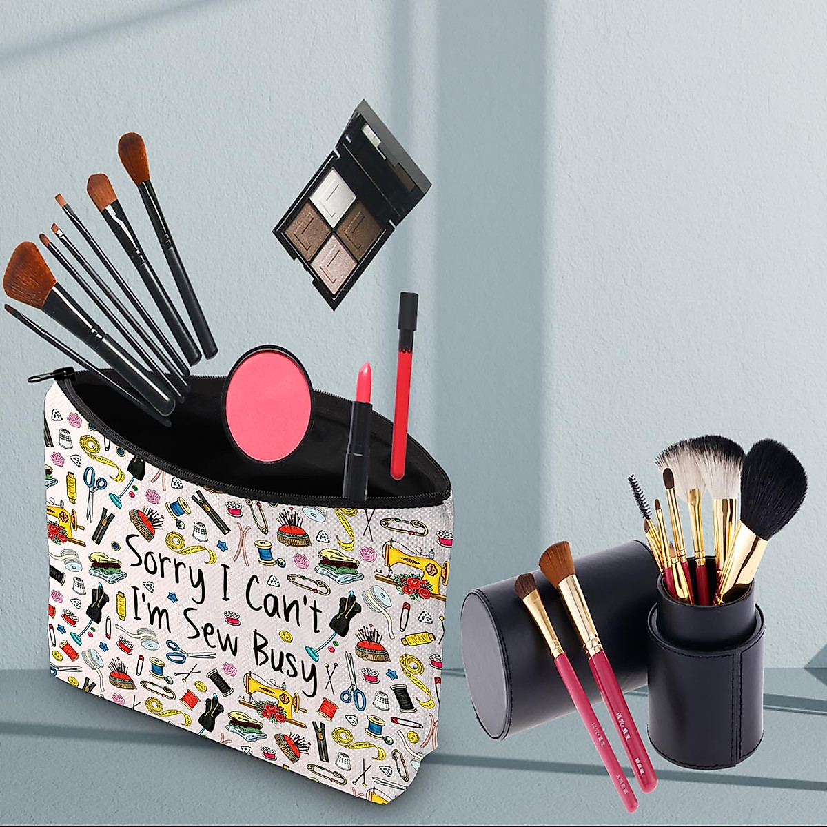 PWHAOO Funny Tailor Makeup Bag Sorry I Can't I'm Sew Busy Cosmetic Bag Knitting Cosmetic Bag Sewing Lover Gift (I'm Sew Busy B)
