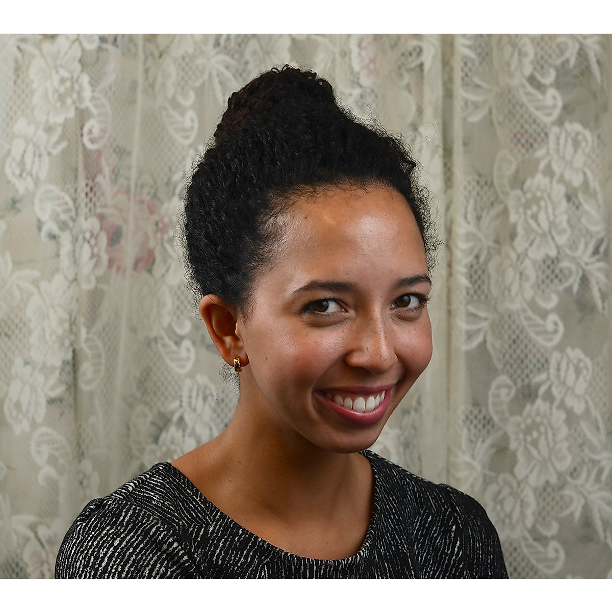 Small 14K Gold Huggie Hinged Hoop Earrings .50 Inch (13mm) (5mm Wide) (Yellow)