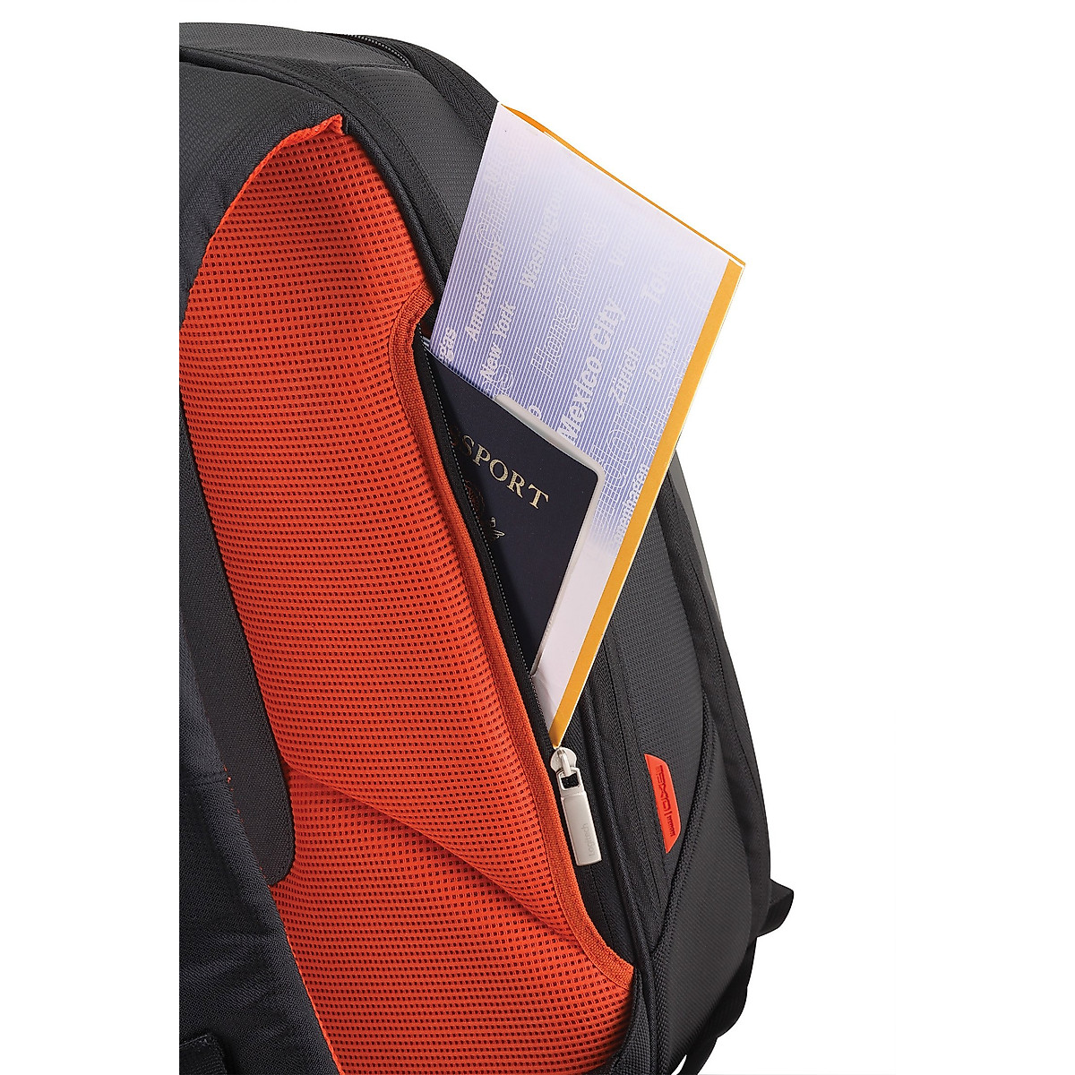 Logitech Kinetik 15.4 Backpack