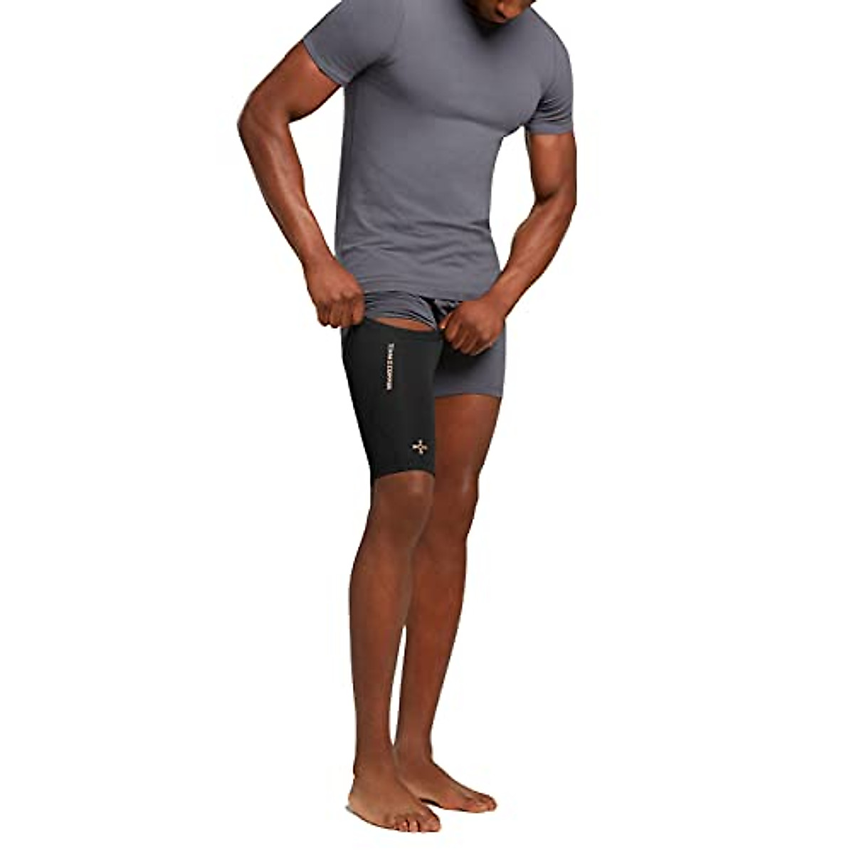 Tommie Copper Performance Compression Quad Sleeve, Unisex, Men & Women, Sweat Wicking Breathable Upper Leg Sleeve for Muscle Support & Recovery - Black - Large