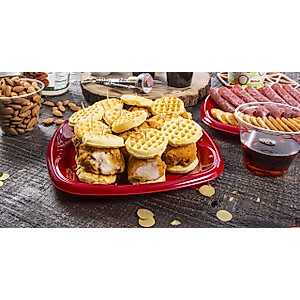 SOLO Cup Company Plastic Plates, Red Party 10in 30 CT Plates, (Pack of 4, 120 Count Total)