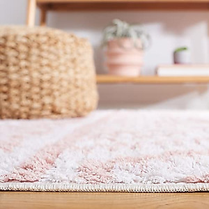 Safavieh Augustine Collection Area Rug - 5' x 7'7", Ivory & Pink, Moroccan Boho Tribal Fringe Design, Non-Shedding & Easy Care, Ideal for High Traffic Areas in Living Room, Bedroom (AGT849U)