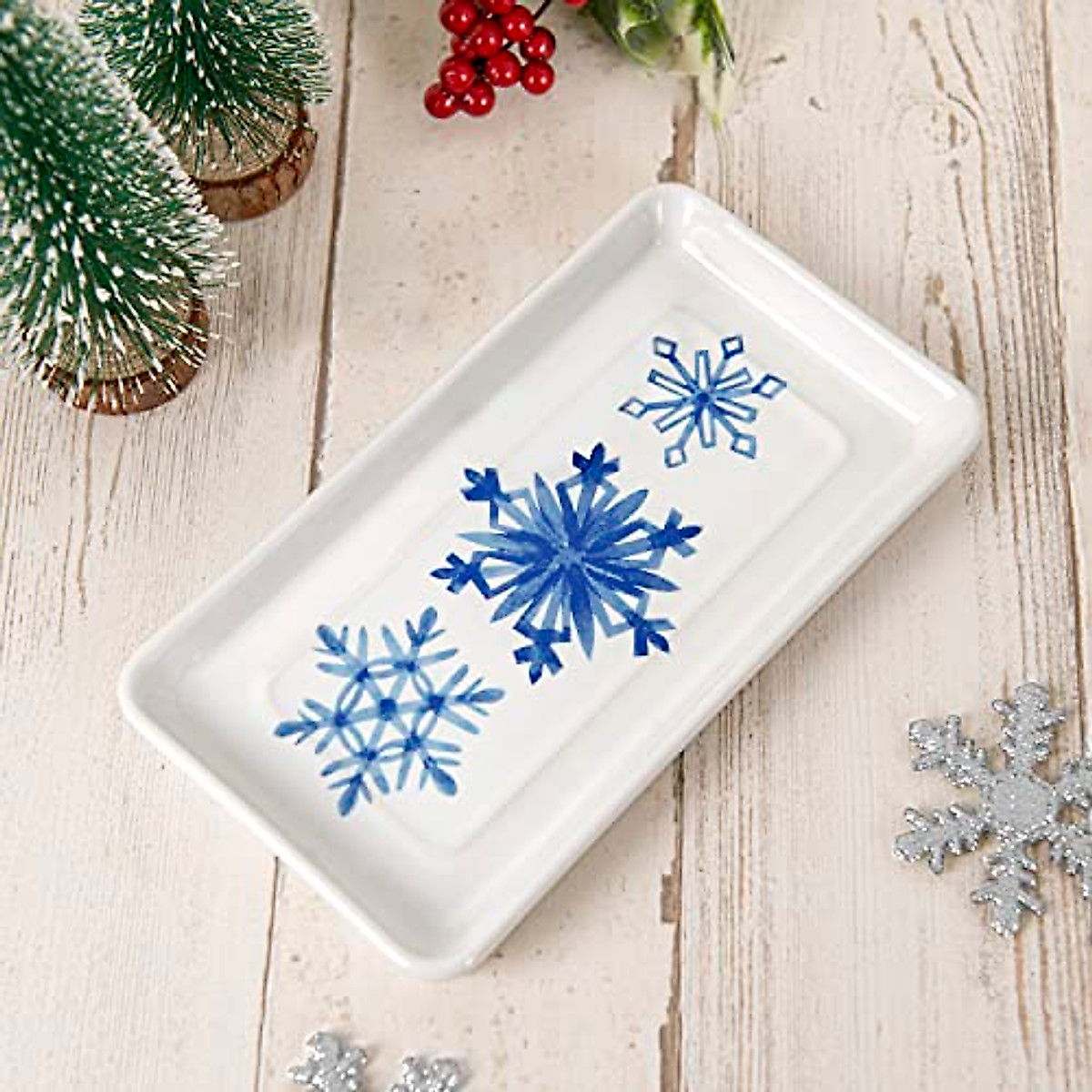 Allure Home Creation Holiday Snowflakes 4-Piece Ceramic Bath Accessory Set
