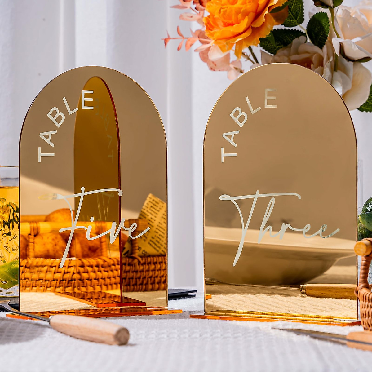 20 pcs Gold Mirror Wedding Table Numbers with Stands 1-20, 5x7 inch Acrylic Arch Signs and Holders, Table Number for Wedding Reception, Restaurant, Party, Event (Gold Mirror Table Number1-20, 5"x7")