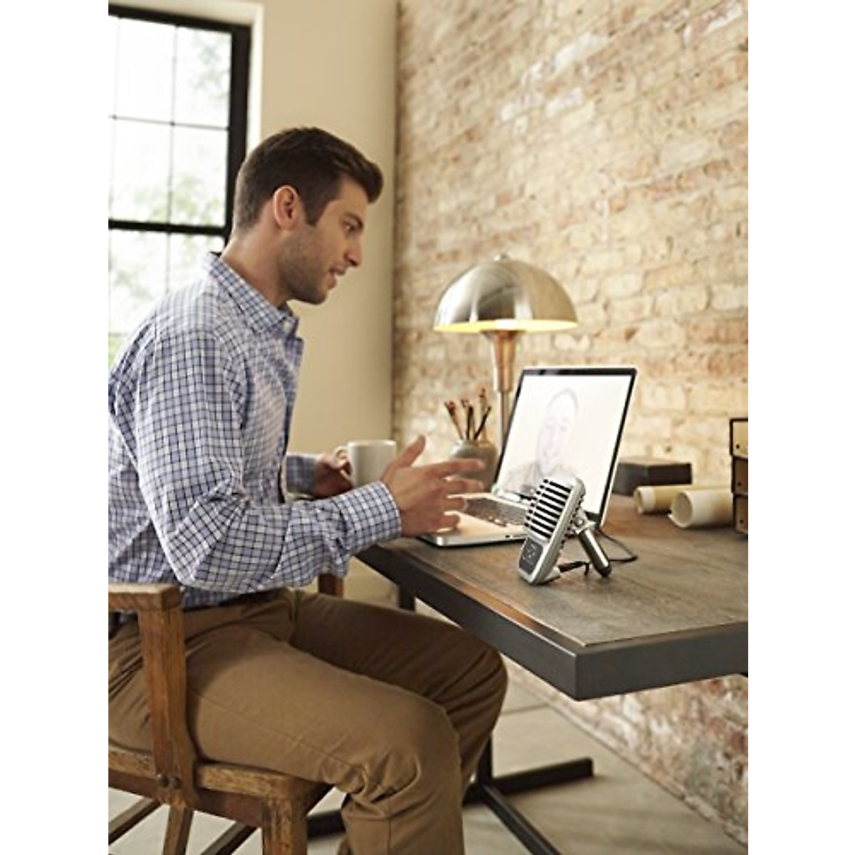 Shure MV51 Digital Large-Diaphragm Condenser Microphone with USB, Lightning and USB-C Cables - 5 DSP Preset Modes (Speech, Singing, Flat, Acoustic Instrument, Loud)