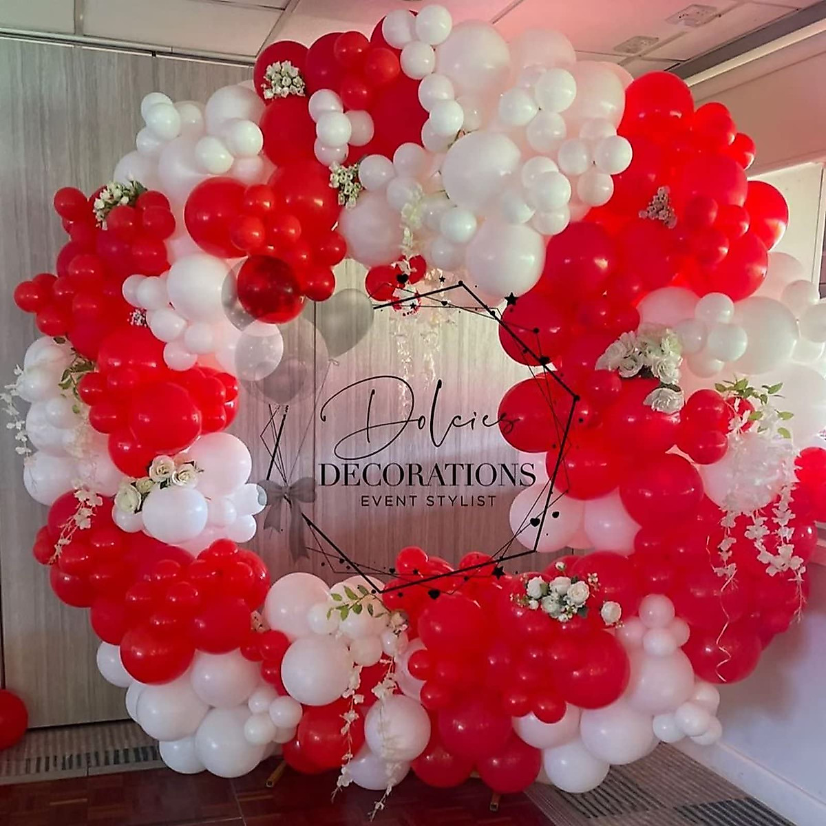 Red and White Balloon Arch Kit, Red and White Balloon Garland Kit, Red and White Latex Balloons Different Sizes 18/12/10/5 inch for Bridal Shower Engagement Anniversary Bachelorette Party Decorations