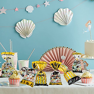 Konsait Graduation Cellophane Bags, 100pcs Clear Candy Cookie Treat Bags with Twist Ties for Bakery Biscuit Chocolate Snacks,Holiday Goody Bags, Graduation Party Favors Supplies Gifts Bags