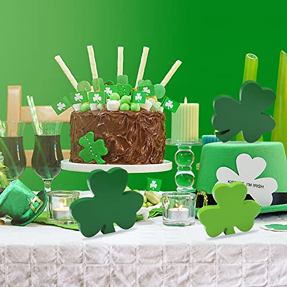 5 PCS St. Patrick’s Day Wood Decorations Green Shamrock Wood Table Signs Clover Wooden Block Signs Irish Party Tiered Tray Decor for Home Holiday Party Supplies Table Centerpieces