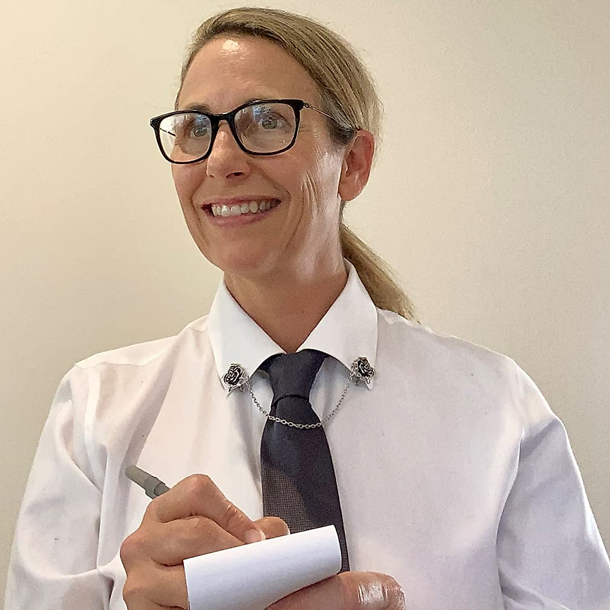 Evelots Rose Sweater/Collar Clip with Chain-Vintage Look Dress/Blouse/Cardigan