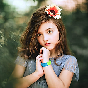 TOMOIN 30PCS Party Favors Pop Bracelets Fidget Toy Bracelet Multicolor Stress Relief Finger Press Halloween christmas Gift