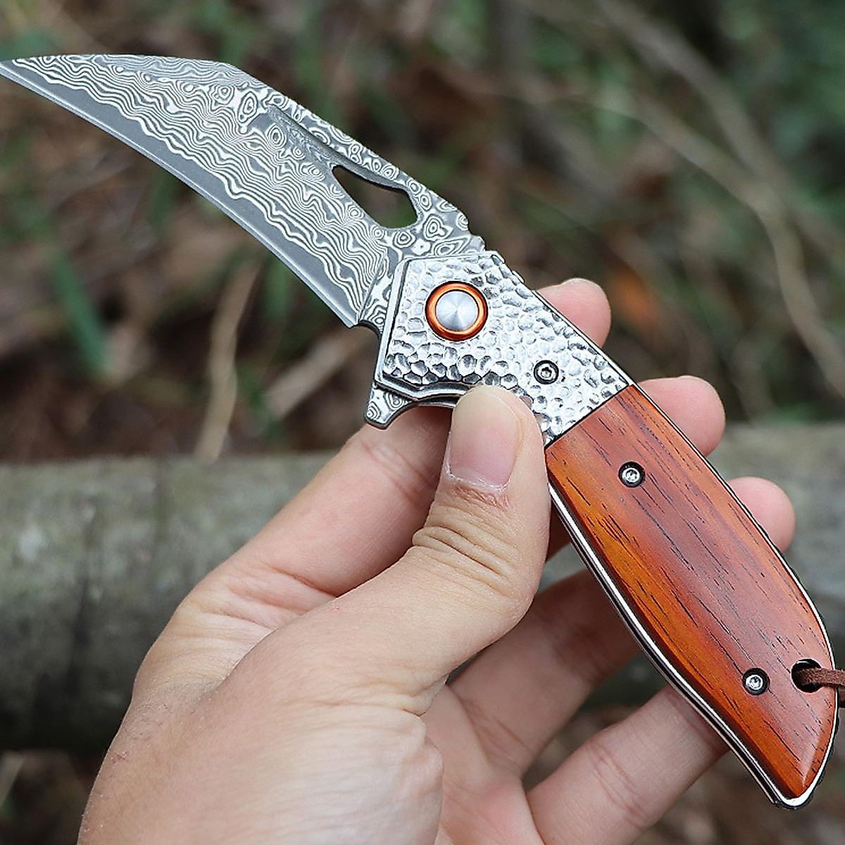 Tusonac Hunting Folding Knife with Leather Sheath, Protable Pocket Knife for Men, Handmade Forged VG10 Damascus Steel Knife with Engraved Steel Bolster, For Camping, Hiking and Daily