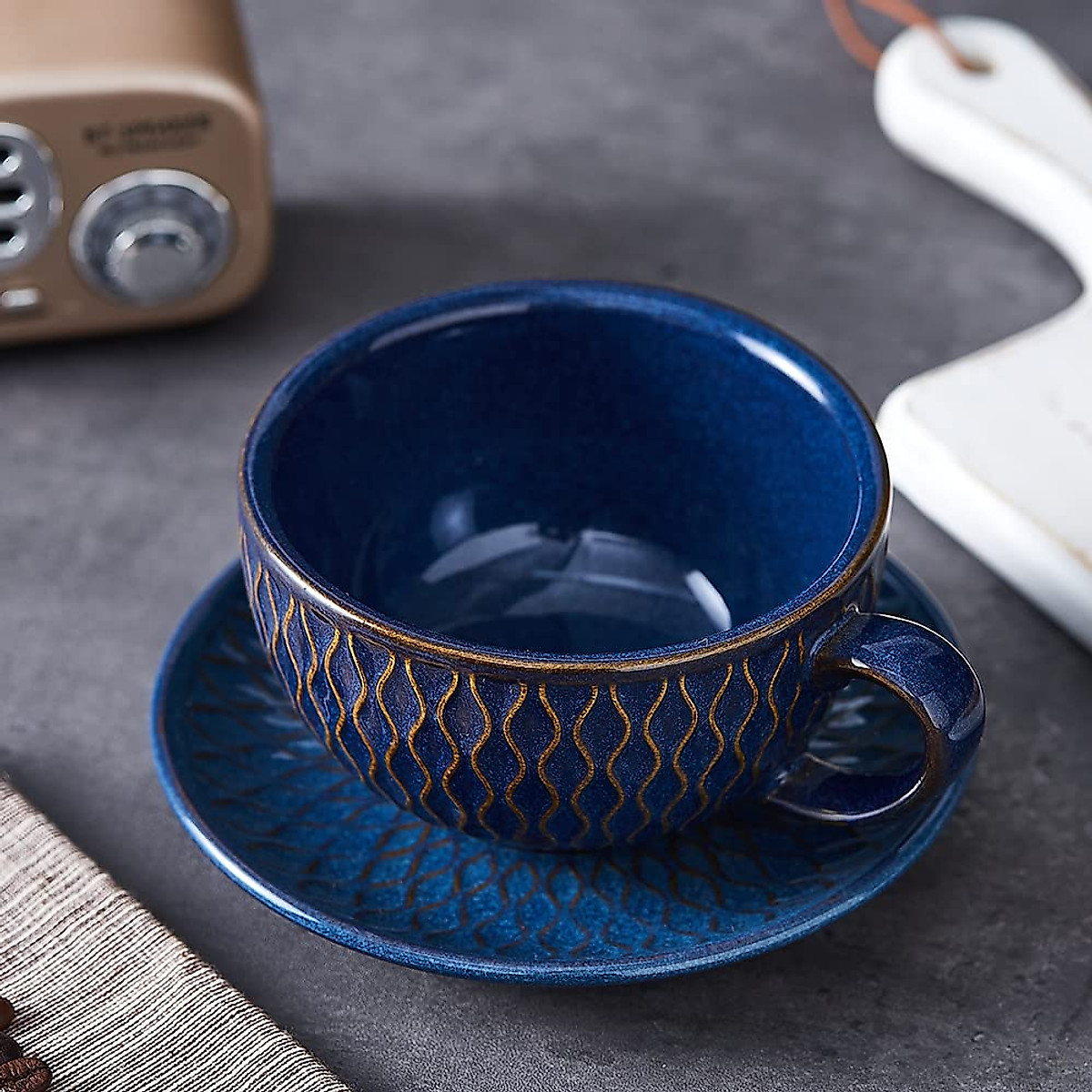 Coffeezone Vintage Design 12 oz Ceramic Latte Art Cappuccino Barista Cup with Saucer (Embossed Blue)