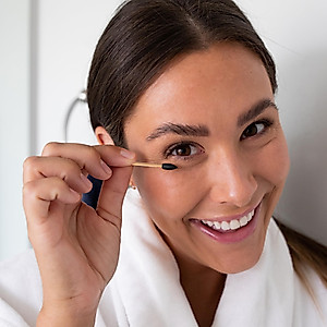 BOETECO Bamboo Reusable qtip Ear Swab and Makeup Swabs Kit. 1 Case with 4 Reusable Silicone Cotton Swabs for Ears, Baby, Beauty.