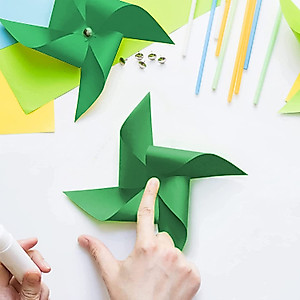 70Sheets Dark Green Cardstock Paper, 8.5 x 11 Card stock for Cricut, Thick Construction Paper for Card Making, Scrapbooking, Craft 90 lb / 250 gsm