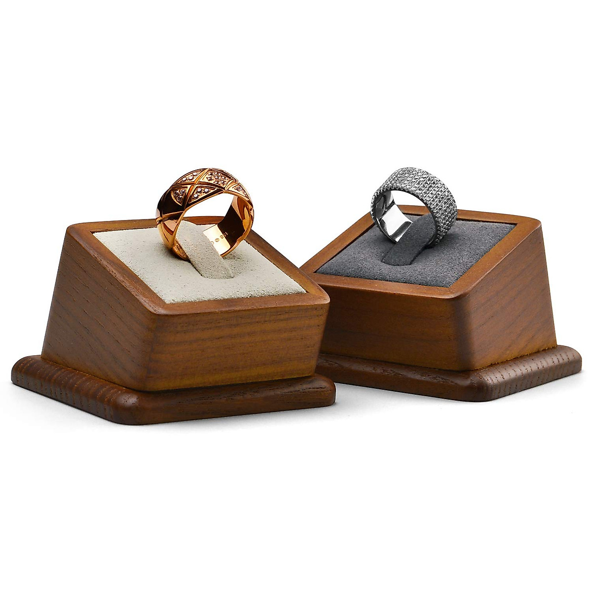 Oirlv Solid Wood Ring Holder,Square Single Ring Display Stand,Showcase Jewelry Display Bear