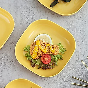 Kyraton Plastic Dinnerware Sets of 20 Pieces, Unbreakable And Reusable Light Weight Plates Mugs Bowls Dishes Easy to Carry And Clean Microwave Safe BPA Free Dishwasher Safe Service For 4 (Gold Yellow)