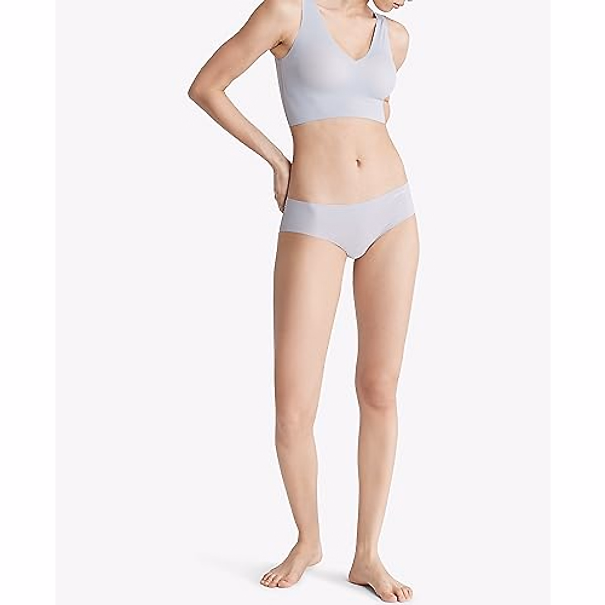 Calvin Klein Women's Invisibles Comfort Seamless Lightly Lined V Neck Bralette Bra, Dapple Gray