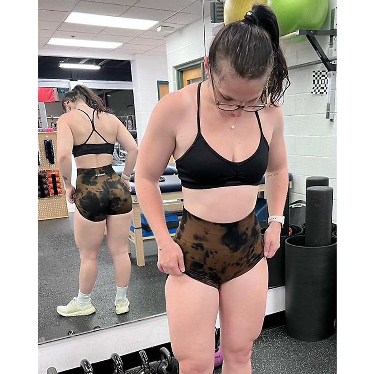 AUROLA Dream Tie Dye Workout Shorts for Women Seamless Scrunch Soft Active Shorts,Brown-Black Tie Dye,XS