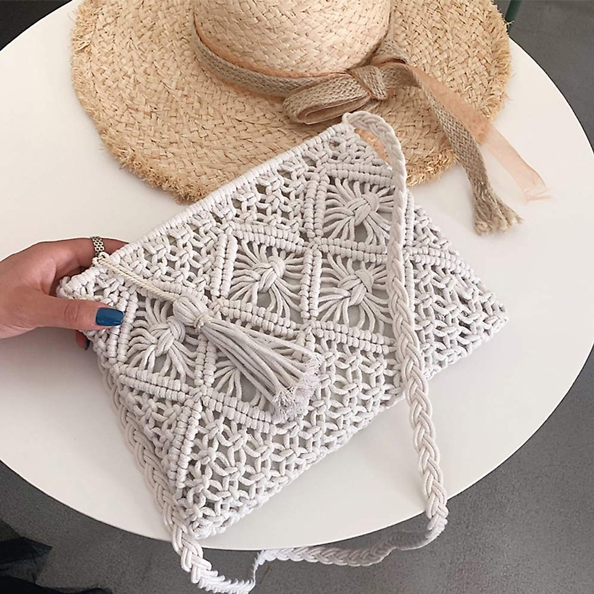QTKJ Women's Summer Beach Straw Crochet Clutch Bag Shoulder Bag Crossbody Bag Woven Envelope Tassel Bag with Zipper (White)