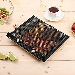 BBQ Mesh Grill Bags for Outdoor Grill Reusable, 3 Pack Non-Stick Barbecue Bags for Charcoal Gas Electric Grills Smokers BBQ Veggie Grill Bags for Cooking Vegetables Grilling Bag Pouches Heat-Resistant