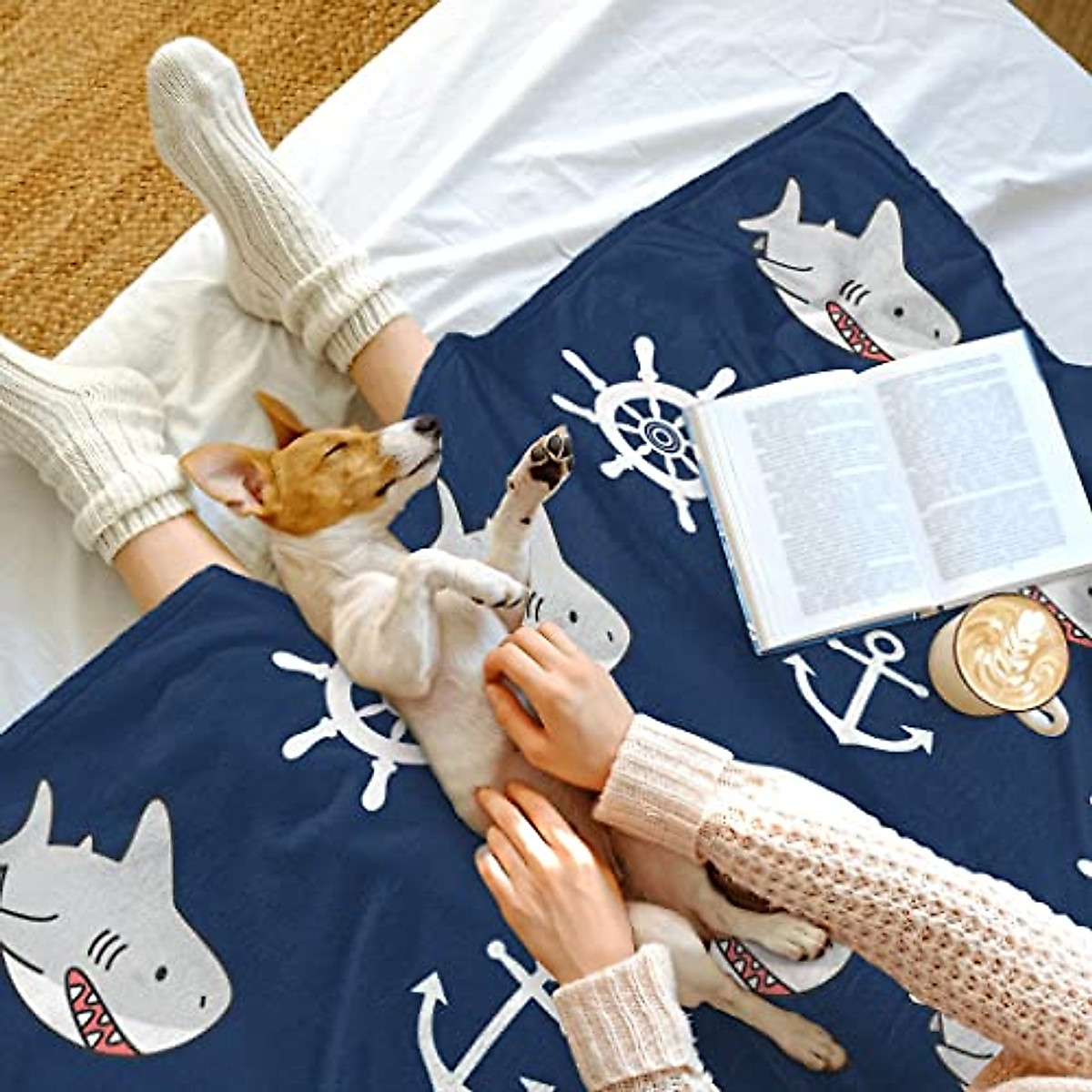 YRAQLVU Shark Throw Blanket Cute Baby Blankets for Couch Crib, Warm Flannel Fleece Shark Blanket for Unisex Adult Boys Girls Fish Gifts Ultra-Soft Lightweight Anchor Cozy Blanket, 40x50 Inches