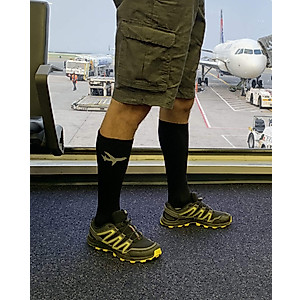 Compression Socks for Men and Women, 20-30 mmHG, Graduated Compression for Flight, Travel, Sports, Pregnancy, Running (Black-Grey, M)