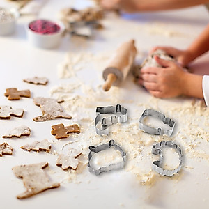 AnyDesign 8Pcs Halloween Witch Biscuit Cutters Set Stainless Steel Biscuit Cutters Reusable Witch's Hat Shoe Broom Pot Shape Cookie Cutters for Halloween Party Supplies Cookie Baking Decoration