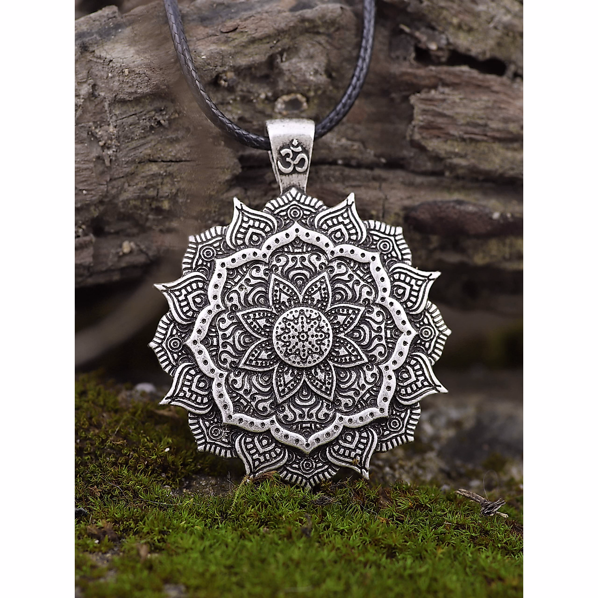HAQUIL Mandala Flower of Life Necklace, Buddhist Lotus Flower Om Mandala Pendant, Faux Leather Cord, Mandala Gift