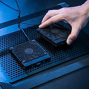 Cooler Master Notepal U2 Plus V2, Notebook-Kühler bis zu 43,2 cm (17 Zoll), 2 x 80 mm bewegliche Lüfter, schwarzes Aluminium