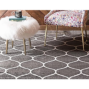Unique Loom Trellis Frieze Collection Area Rug - Rounded (5' 1" x 8', Dark Gray/ Ivory)