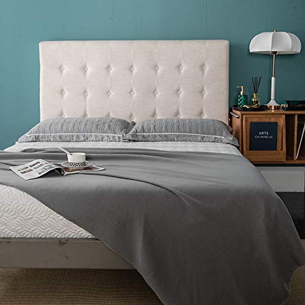 CAI TENG Fleece Throw Blankets Lightweight Warm for Soft Cozy Pet-Friendly Bulk Fleece Blanket Solid for Home, Bed, Sofa, Dorm, Office, Gifts, Outdoor (Grey, Pack of 6-50 x 60 inch)