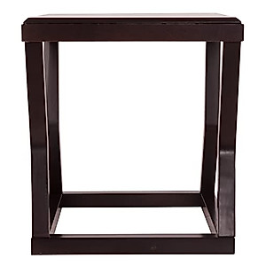 Signature Design by Ashley T592-3 End Table, 30.25" W x 25.50" D x7.00 H, Brown