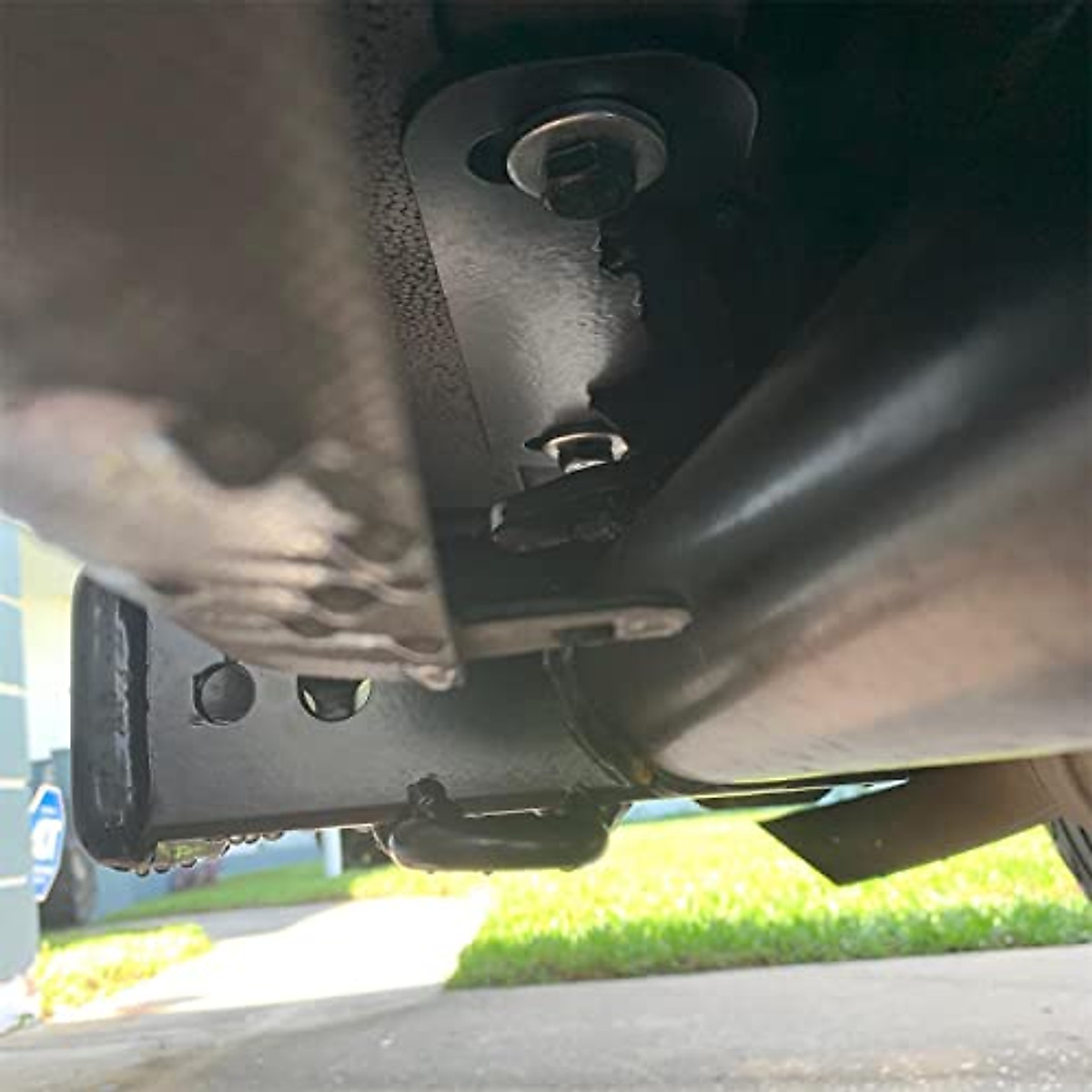 ECOTRIC Class III Tow Trailer Hitch Compatible with 05-17 Chevy Equinox 10-17 GMC Terrain 06-09 Pontiac Torrent 02-07 Saturn Vue (Not The All-Welded Structure)