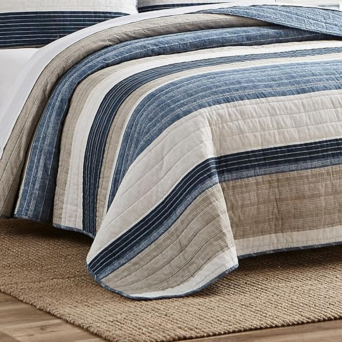 Nautica - Queen Quilt Set, Cotton Reversible Bedding with Matching Shams, Home Decor for All Seasons (Ridgeport Denim, Queen)