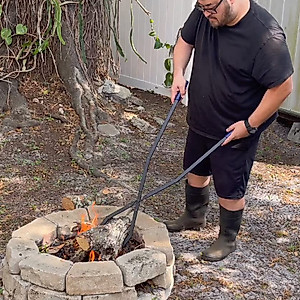 Heavy Duty Metal Log Grabber Rustproof Safely Moves Firewood