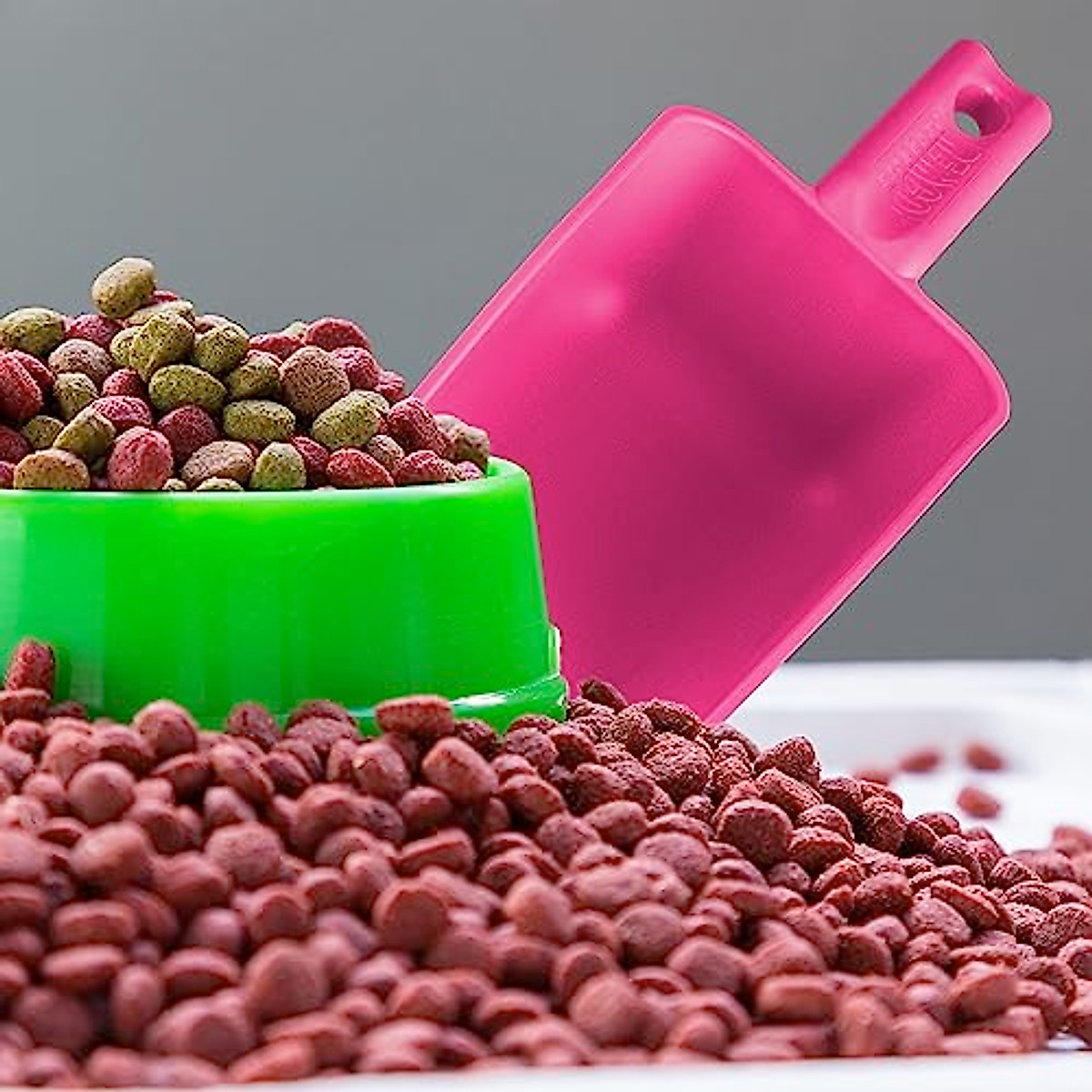 Vikan Remco 63001 Color-Coded Plastic Hand Scoop - BPA-Free Food-Safe Kitchen Utensils, Restaurant and Food Service Supplies, 16 oz, Pink